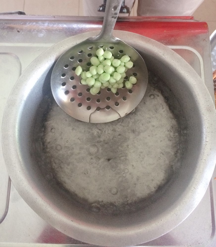 How to Make Pandan Bubble Milk Tea at Home – Halaman Sihat